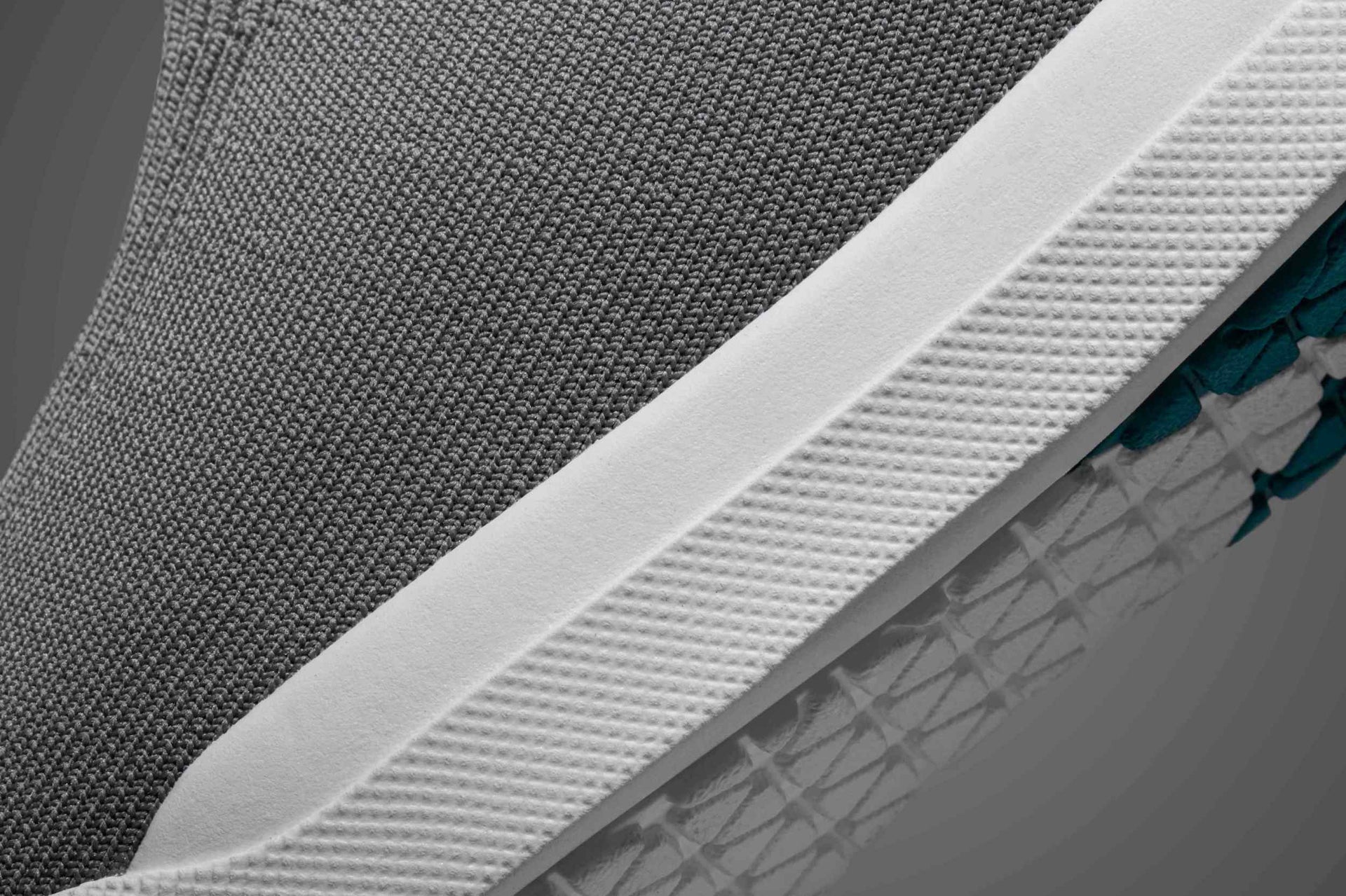 Women's Uptown Chelsea Sneaker - Black – Vessi