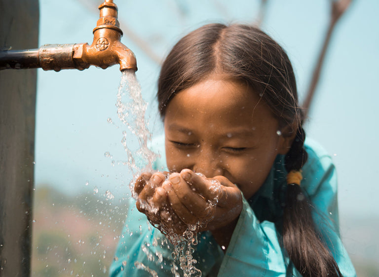 Give the Gift of Clean Water | charity: water | Vessi